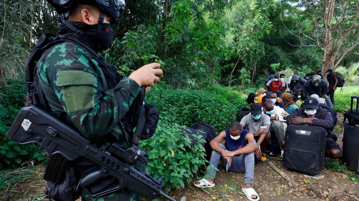 Over 1,000 enter Thailand from Myanmar after scam hub raid